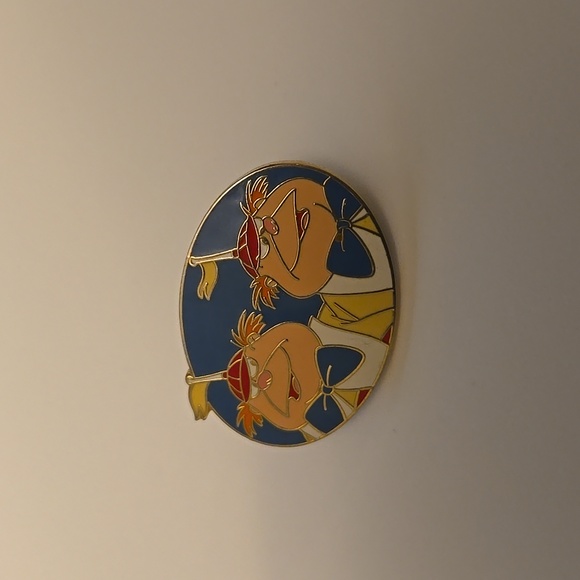 Disney | Jewelry | Disney Alice In Wonderland Tweedle Dee Dun Pin ...